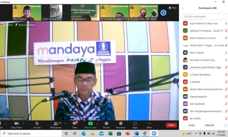 Siaran Sapa Pagi Kantor Kemenag Kota Yogyakarta Kepala MAN 2 Yogyakarta ... Siaran Sapa Pagi Kantor Kemenag Kota Yogyakarta Kepala MAN 2 Yogyakarta ...